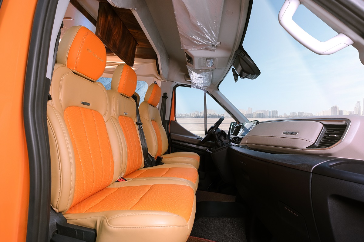 DCar Vip Lounge - Ford Transit