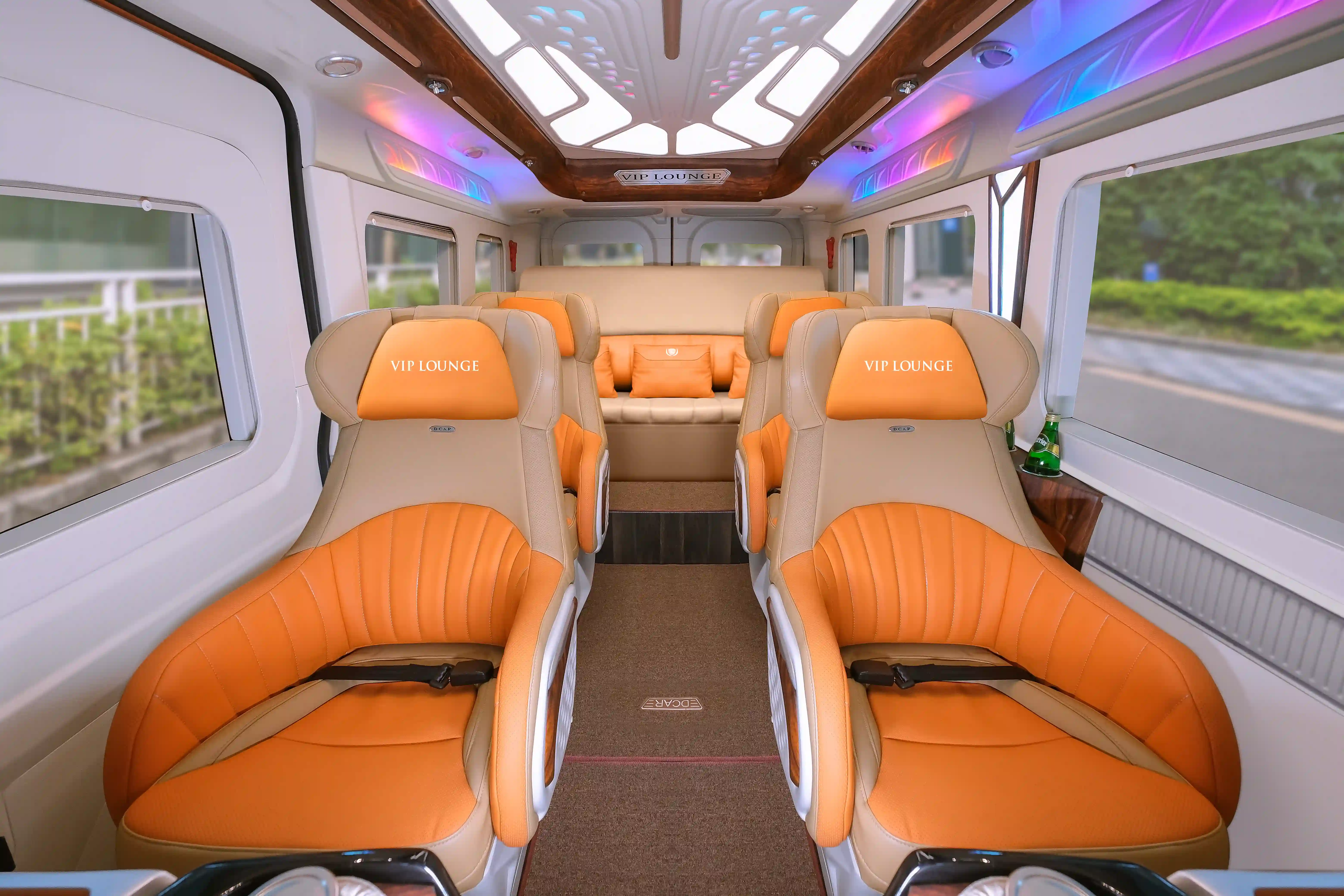 DCar Vip Lounge - Ford Transit