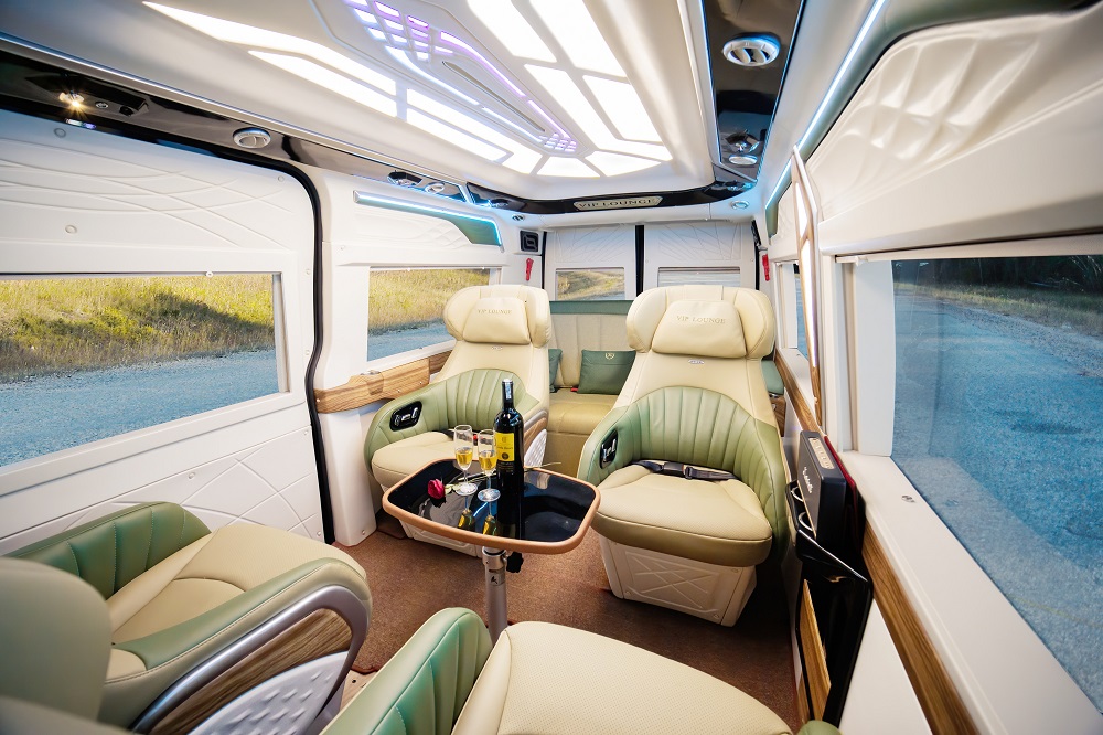 DCar Vip Lounge - Ford Transit